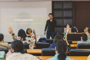 How to Start a Speech: Hooks & Attention Getters for Speeches with ...