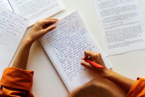 How to Write a Discursive Essay – A Guide | OvernightEssay